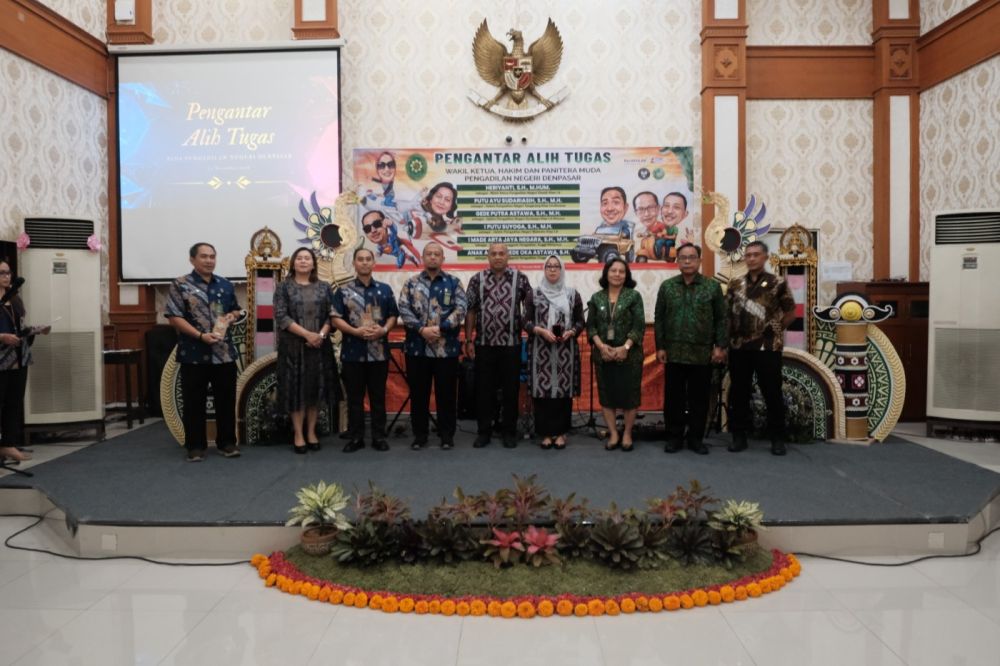 Pengantar Alih Tugas Wakil Ketua, Hakim, dan Panitera Muda PN Denpasar ...